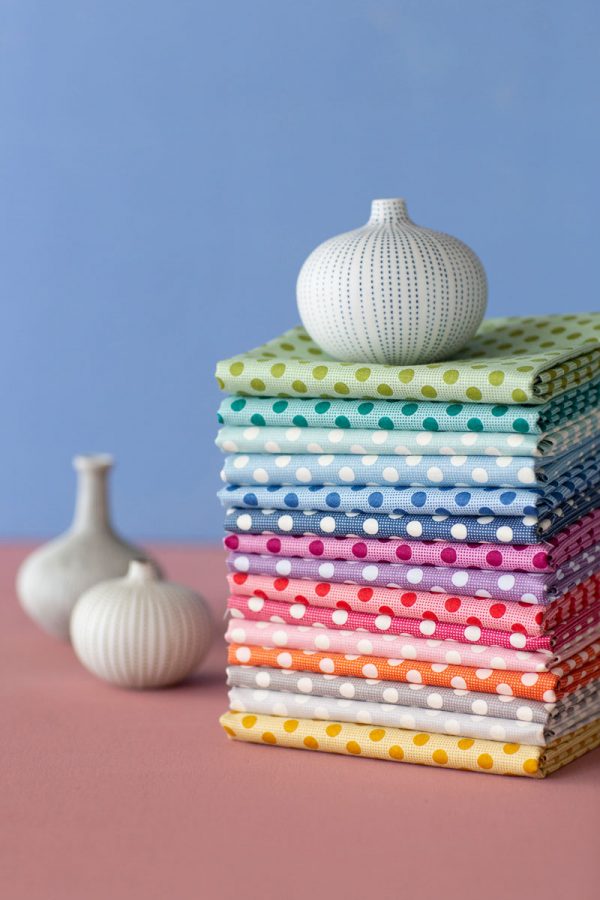 MEDIUM DOT BASICS (10色展開) – Tilda & Friends