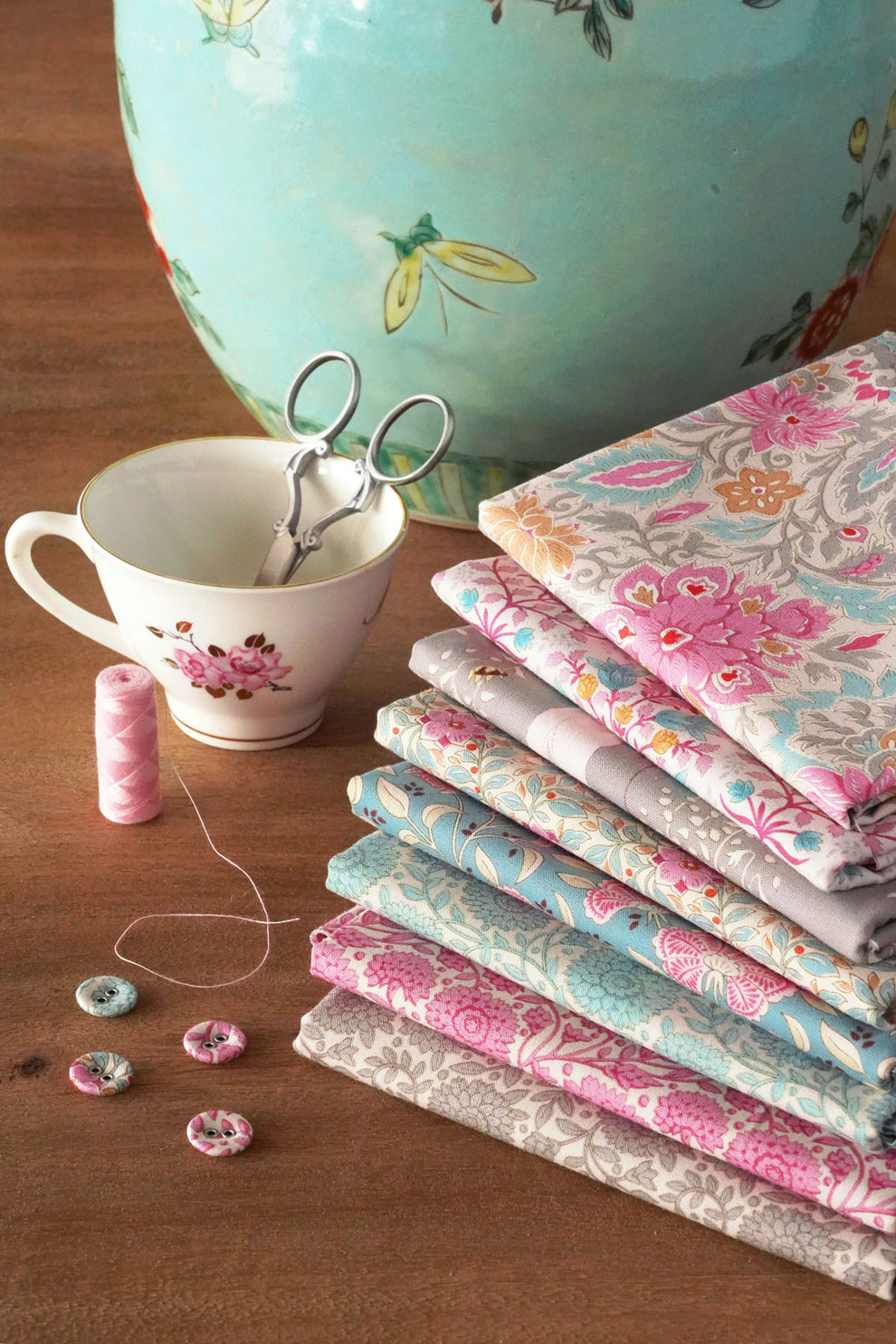 Windy Days: Windy Walk (4 colors available) – Tilda & Friends